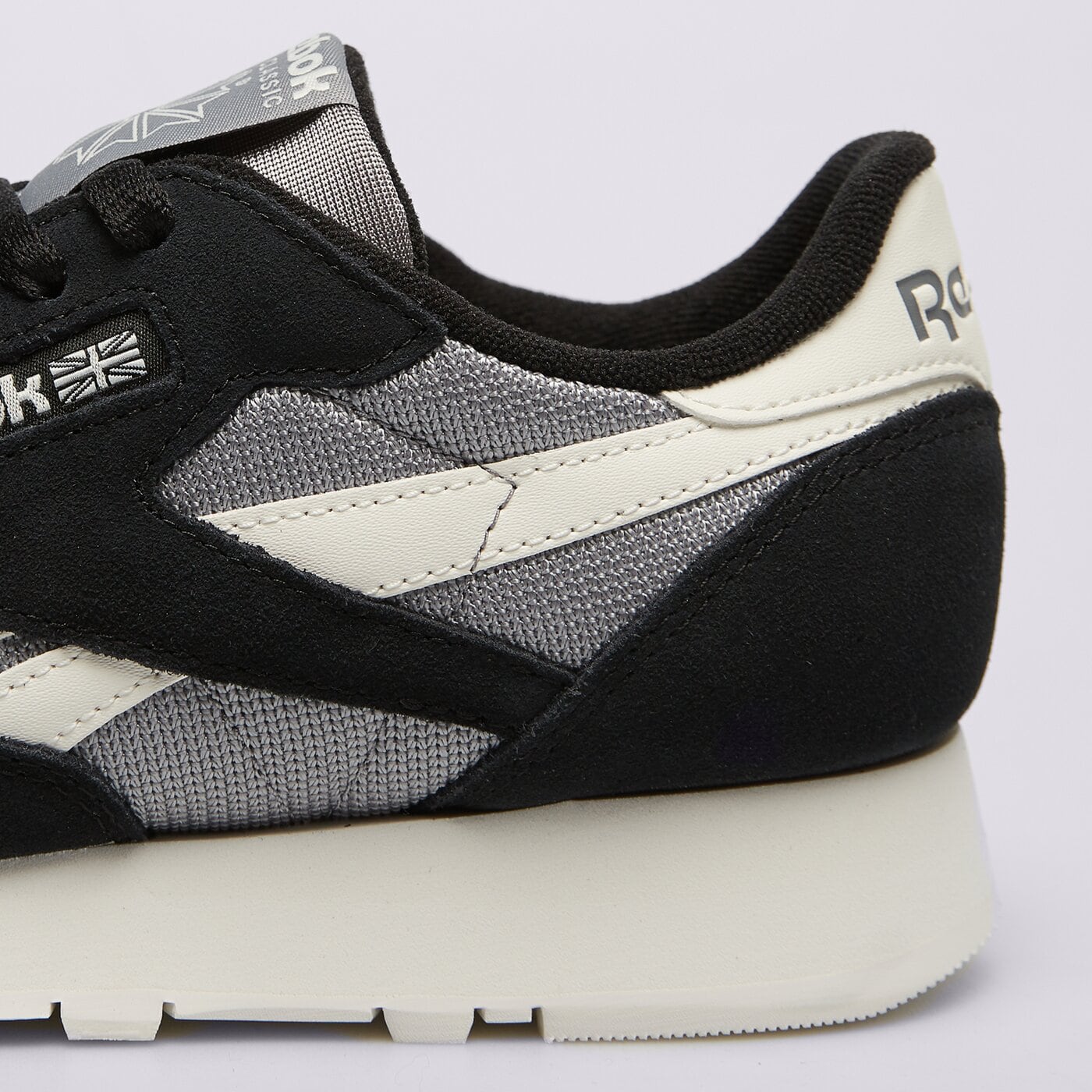 REEBOK CLASSIC LEATHER SCHWARZ 100075001 | Sizeer.de