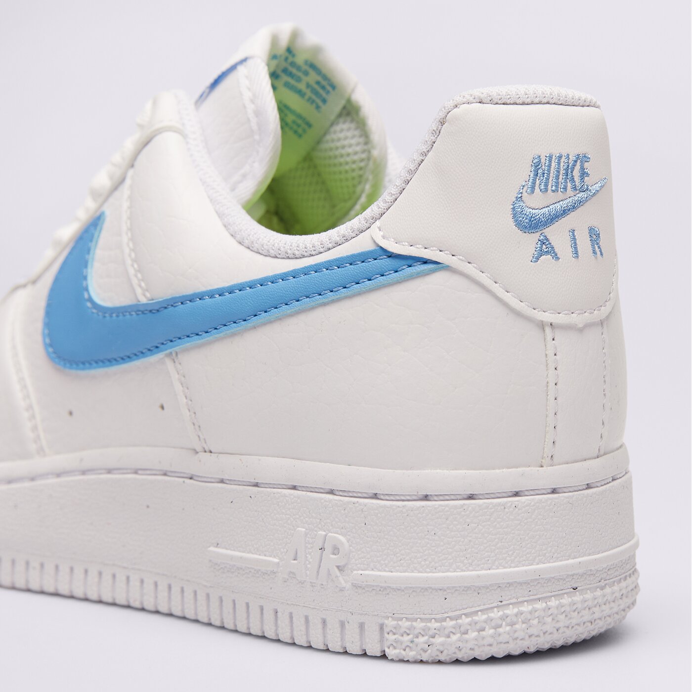 NIKE AIR FORCE 1 '07 SE WEIß DV3808-103 | Sizeer.de