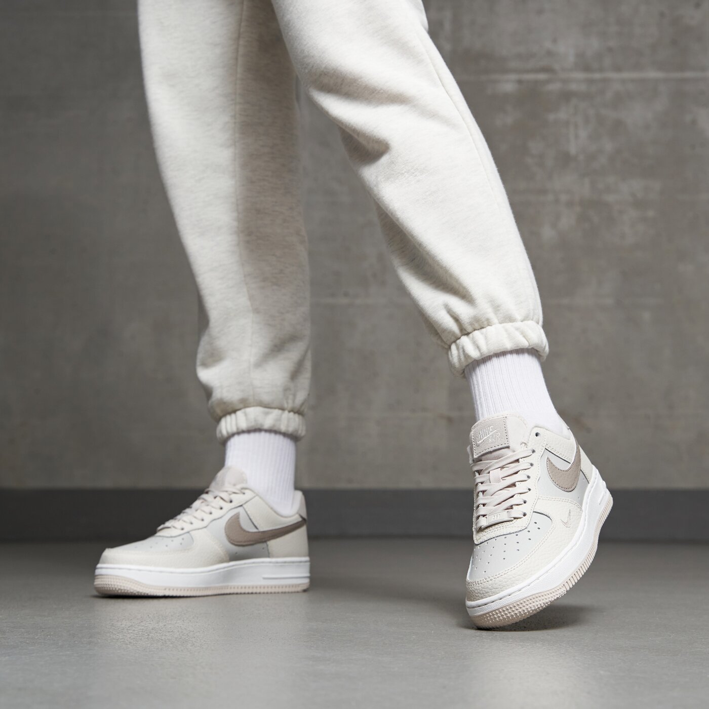 NIKE W AIR FORCE 1 LO '07 JDHO FB8483-100 | BEIGE | 99,99 EUR | Sneaker ...