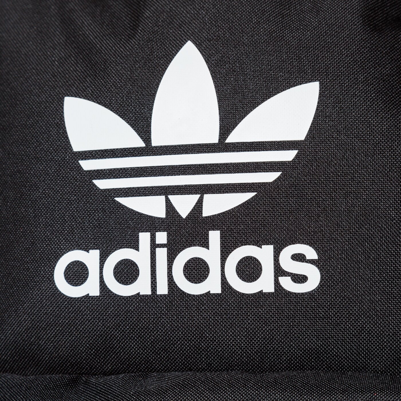 ADIDAS ADICOLOUR BACKPACK SCHWARZ H35596 | Sizeer.de