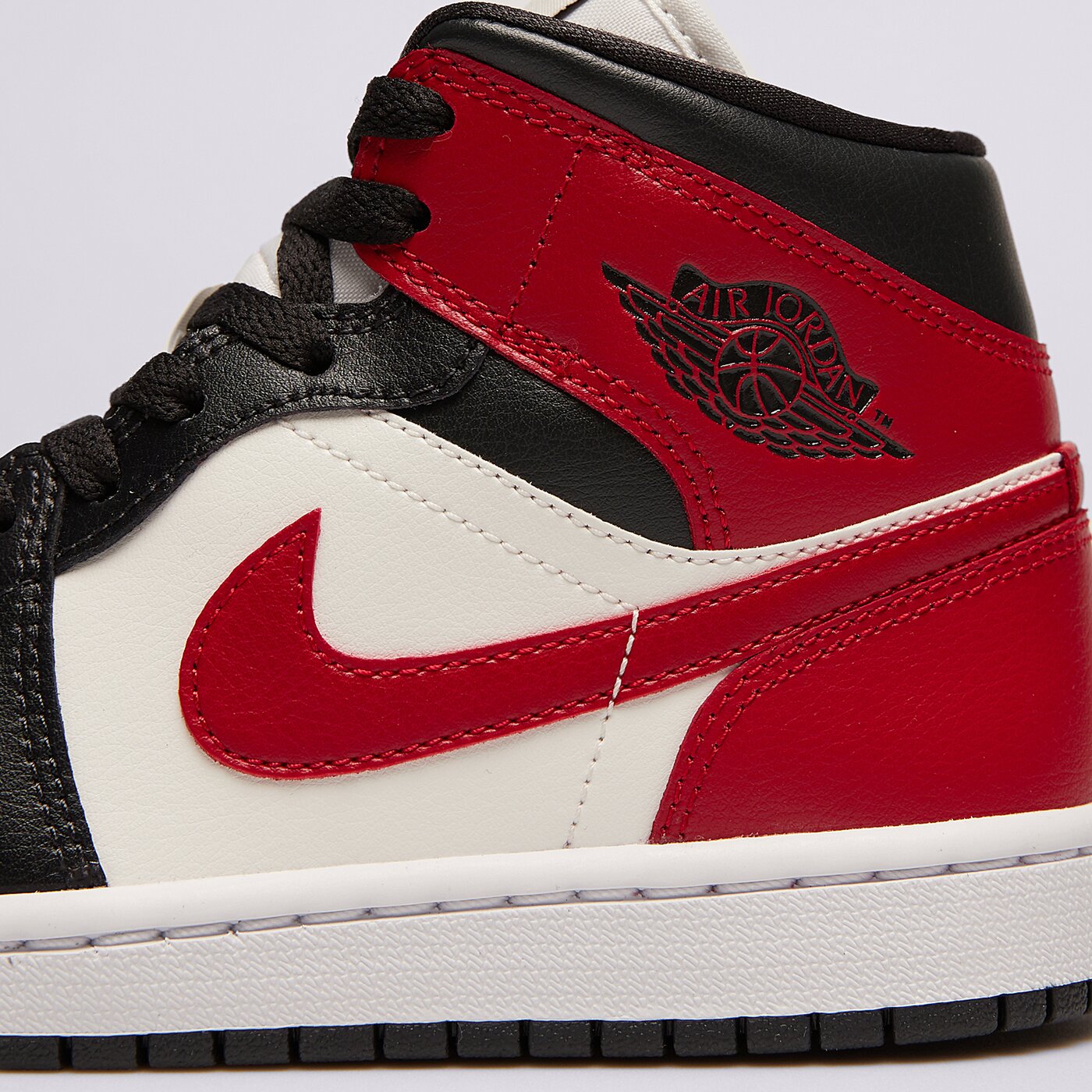 AIR JORDAN 1 MID Rot BQ6472-160 | Sizeer.de
