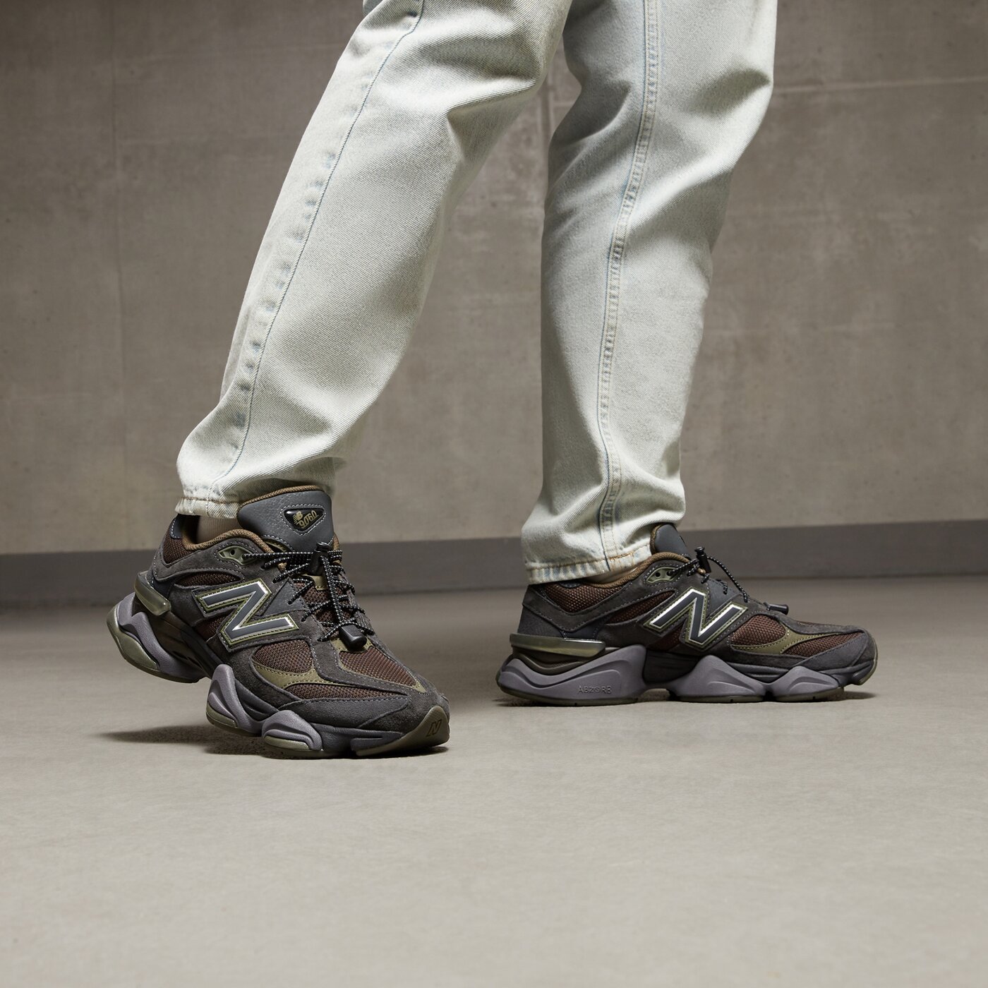 NEW BALANCE 9060 SCHWARZ U9060PH | Sizeer.de