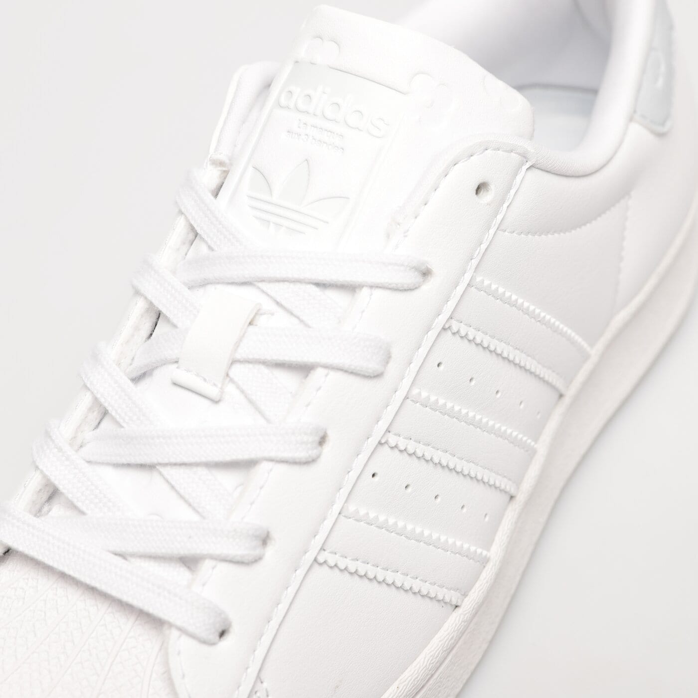 ADIDAS SUPERSTAR J WEIß HR0335 | Sizeer.de