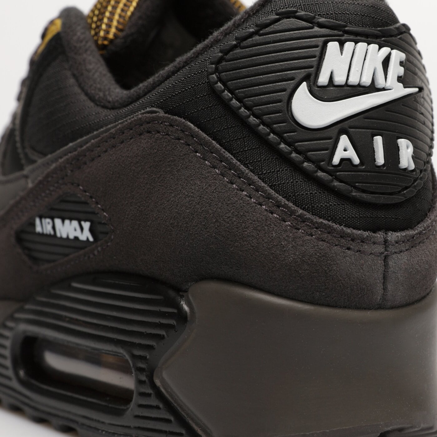 NIKE AIR MAX 90 FB9657-001 | SCHWARZ | 129,99 EUR | Sneaker | Sizeer.de