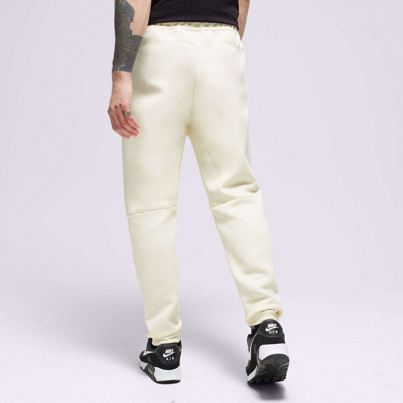 NIKE HOSE TECH FLEECE FB8002-113 | BEIGE | 76,49 EUR | Hosen | Sizeer.de