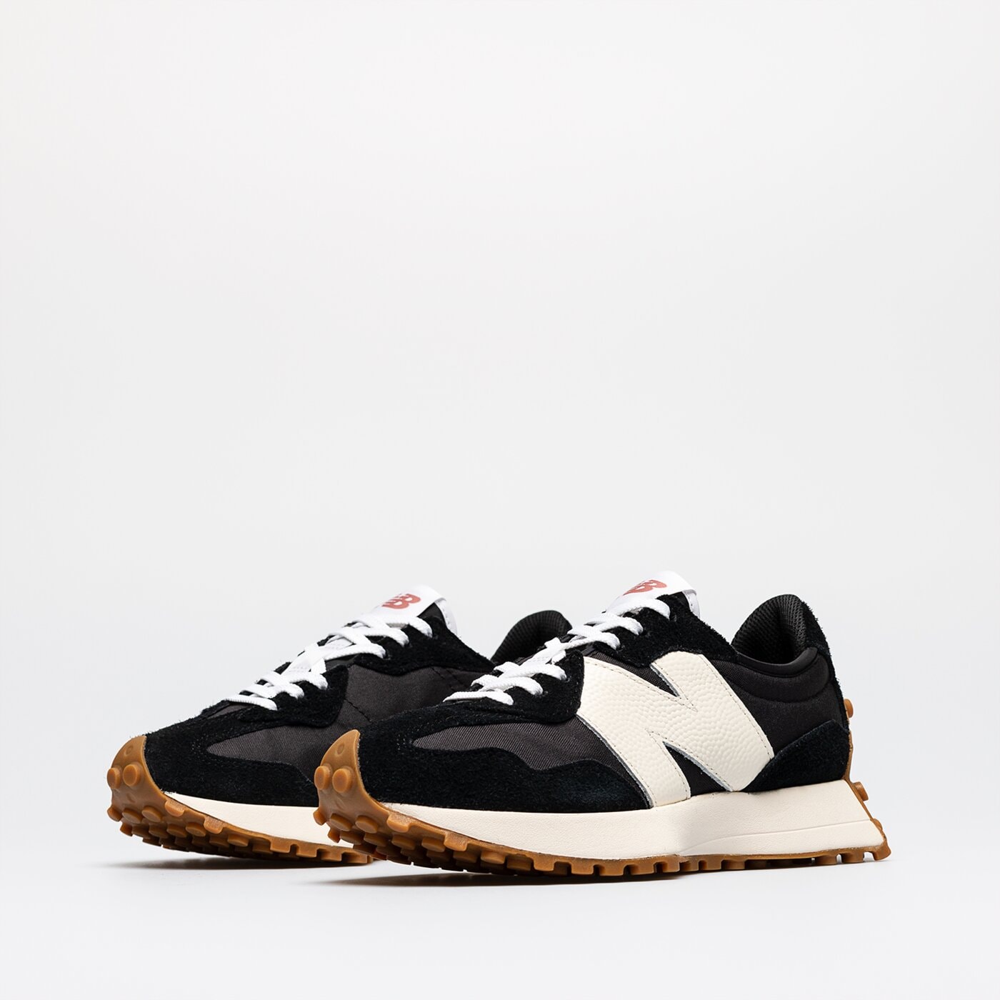 NEW BALANCE 327 WS327BL | SCHWARZ | 64,99 € | Sneaker | Sizeer.de