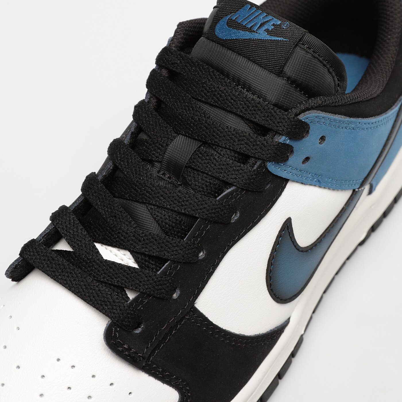 NIKE DUNK LOW RETRO NAS SCHWARZ FD6923-100 | Sizeer.de