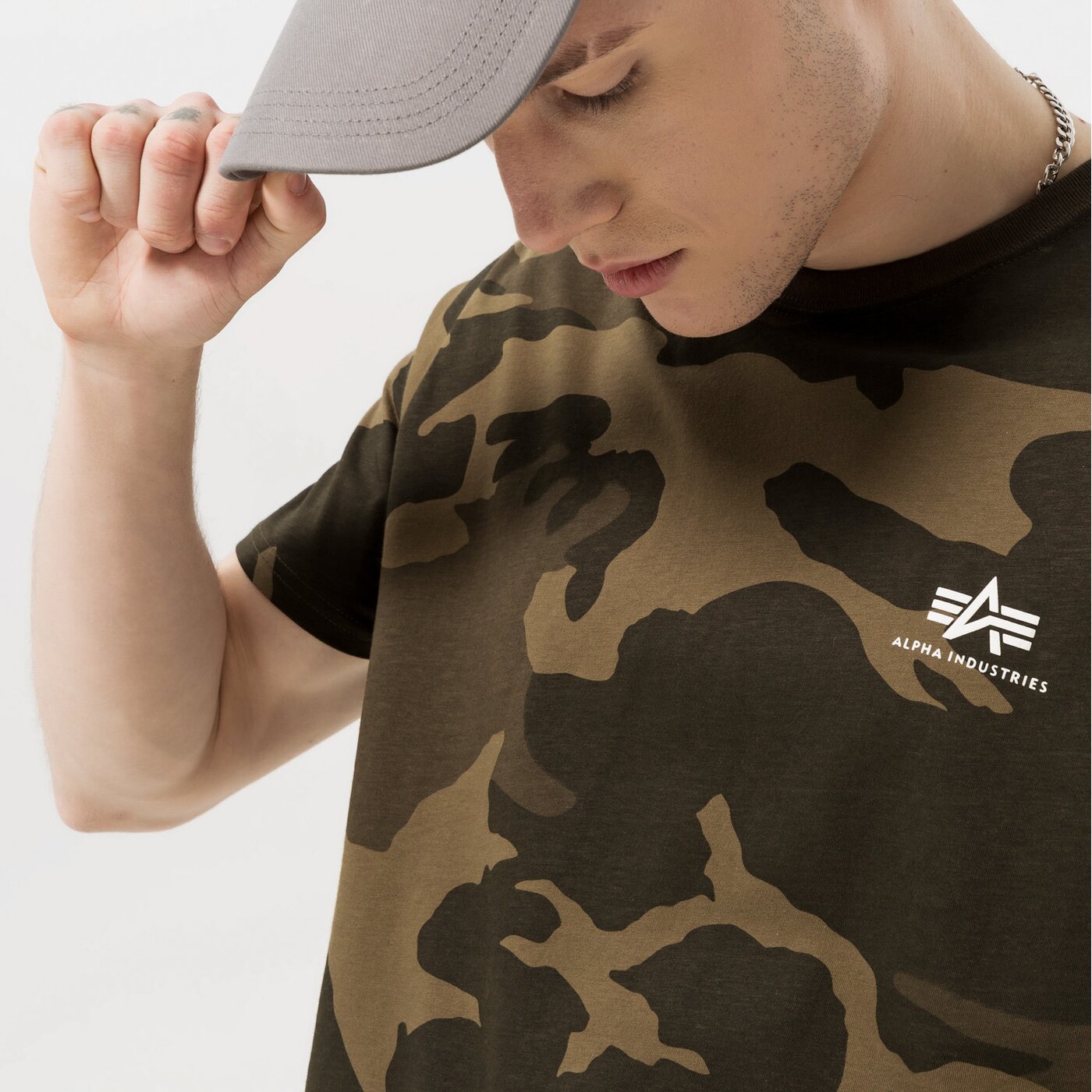 ALPHA INDUSTRIES T-SHIRT BASIC CAMO 188505C239 | MULTICOLOR | 19,99 EUR | T-Shirts | Sizeer.de