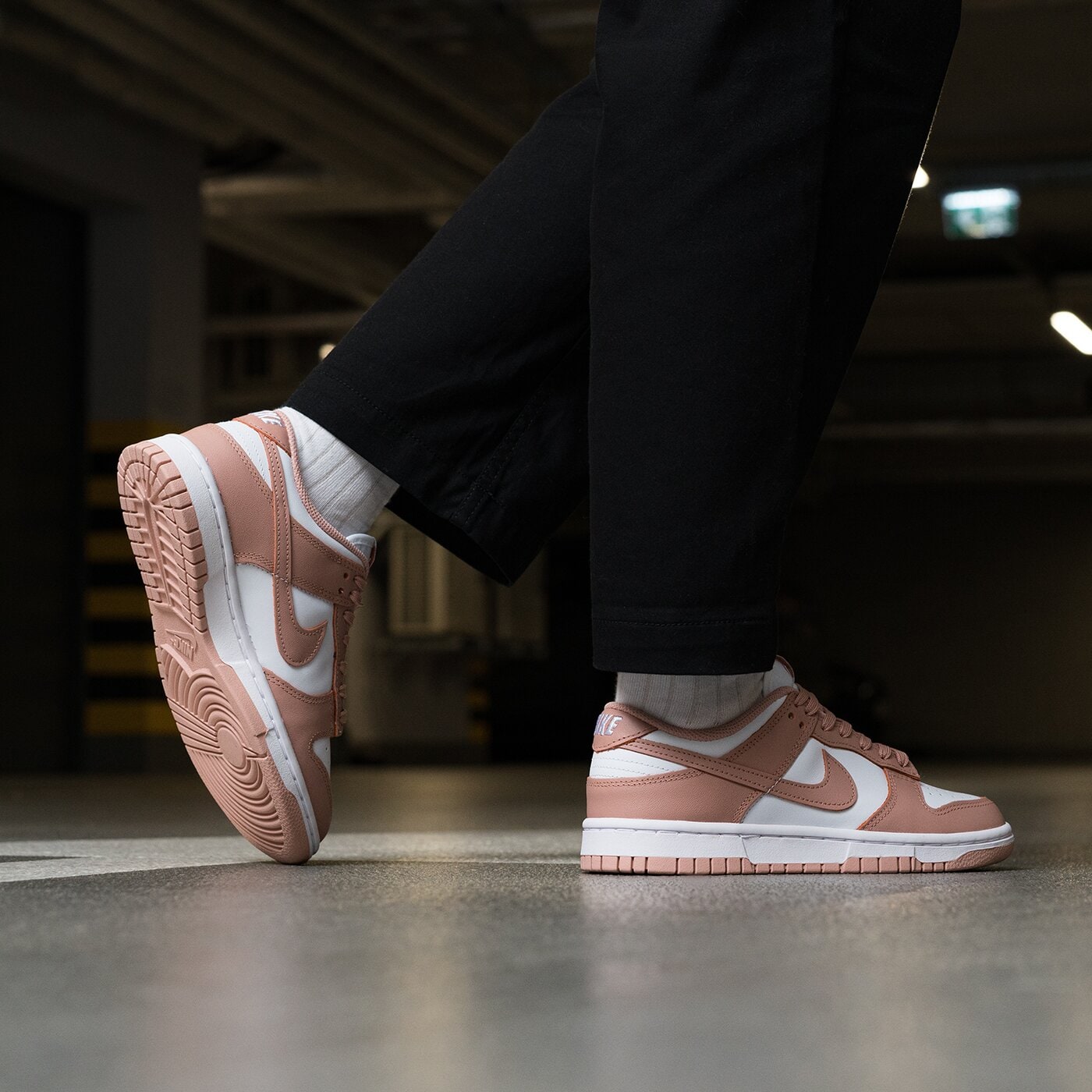 NIKE DUNK LOW Rosa DD1503-118 | Sizeer.de