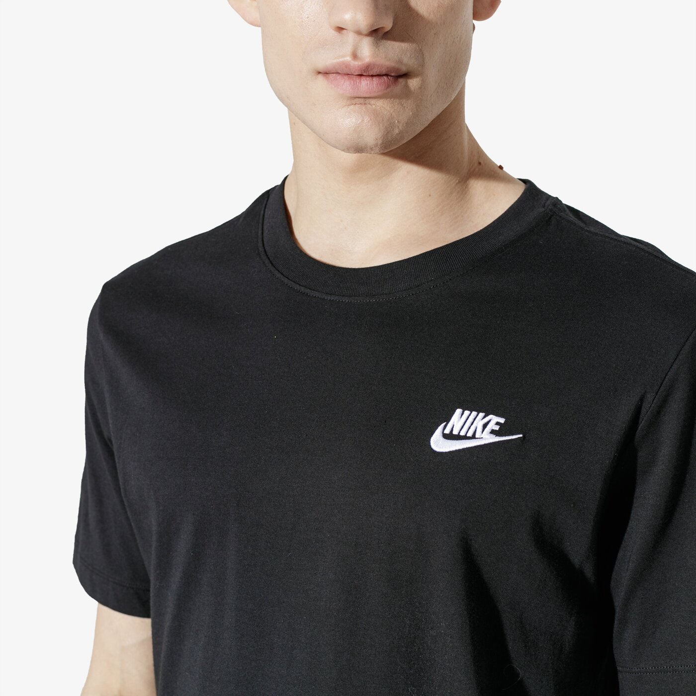 NIKE CORE T-SHIRT SCHWARZ AR4997-013 | Sizeer.de